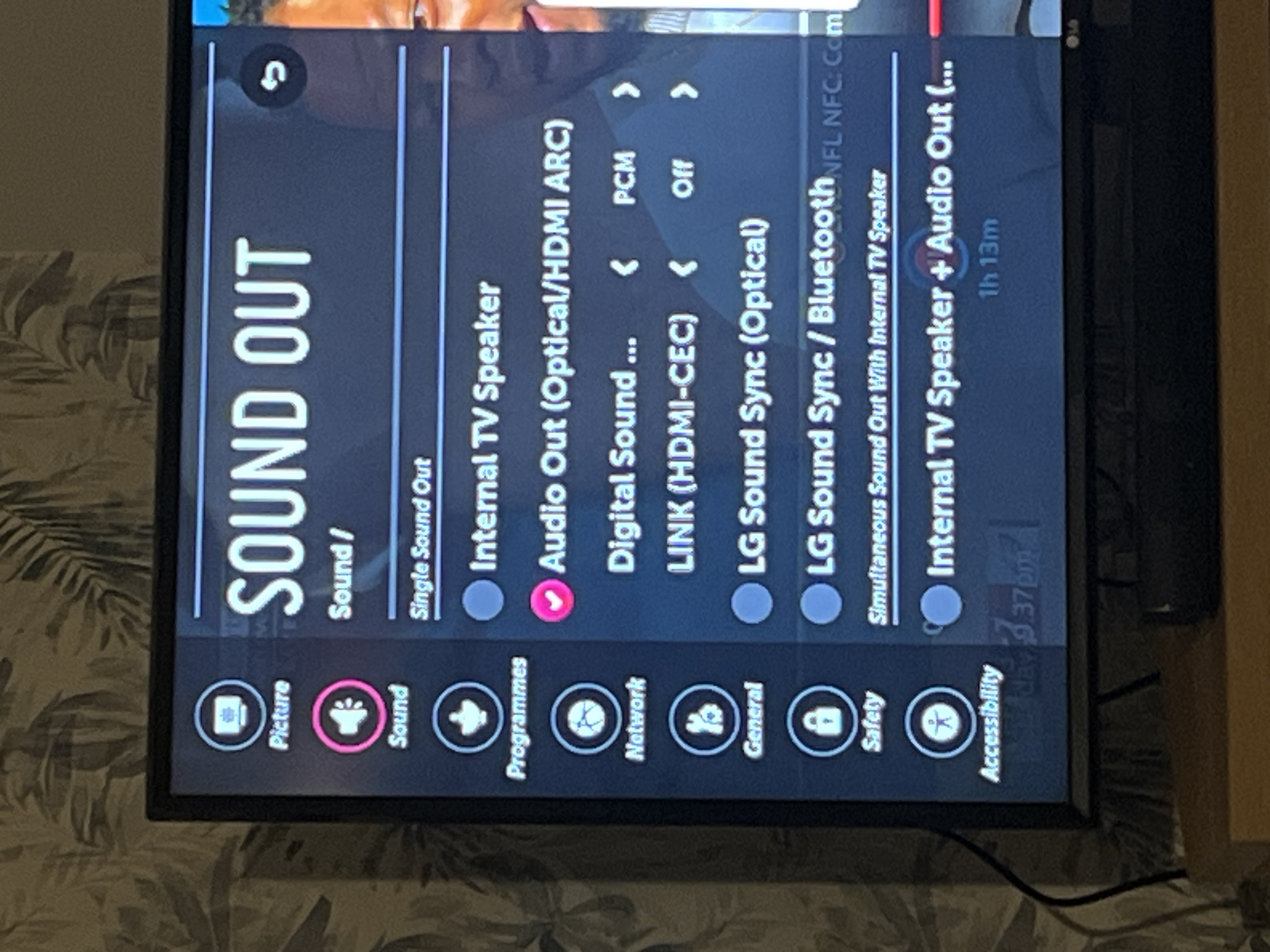 Lip sync issues changing from uhd to hd programmes | Sky Community